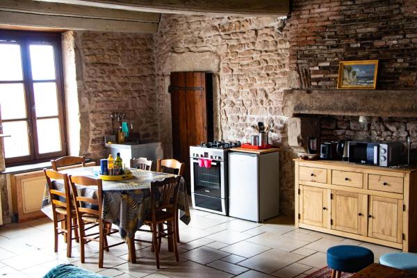 Grand Logement (+ Jardin Surélevé) - Le Creusot