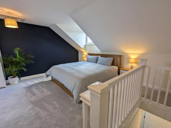 Stunning Super Kingsize Room - Cheltenham Festival - Tewkesbury
