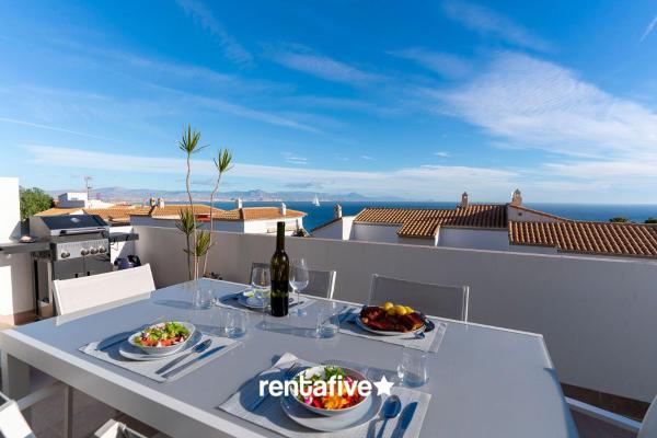 Rentafive - Vistas Al Mar - Chalet - 2 Terrazas - Santa Pola