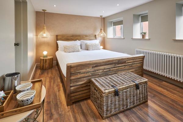 The Believe Boutique (Believe Bar & Bedrooms) - Redcar