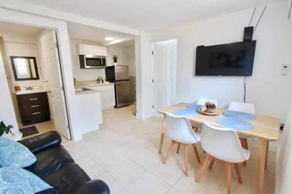 Cozy And Sweet Home - Miramar, FL