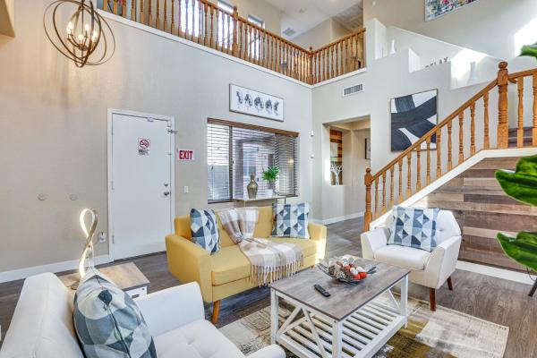 Family-friendly Phoenix Home 5 Mi To Westgate! - Phoenix, AZ