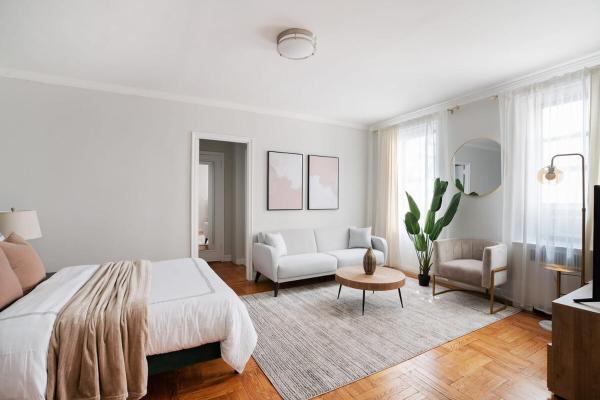 105 -5g Brand New Studio Prime Location Elevator - Queens, NY