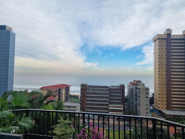 Ocean Village - Amanzimtoti