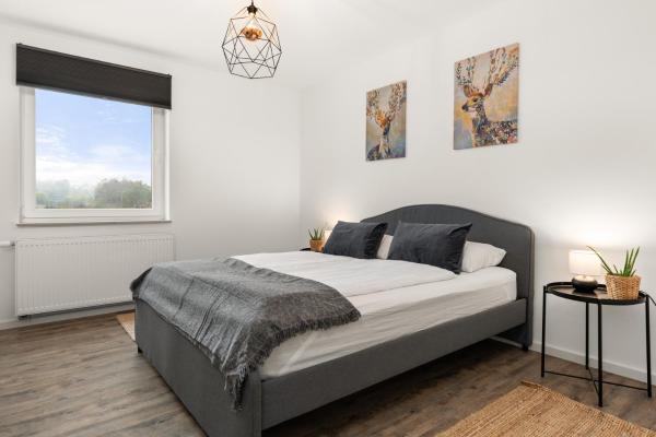 Cassel Lofts - Moderne Wohnung Für 3 Mit Balkon Nahe Vw-werk - Kassel