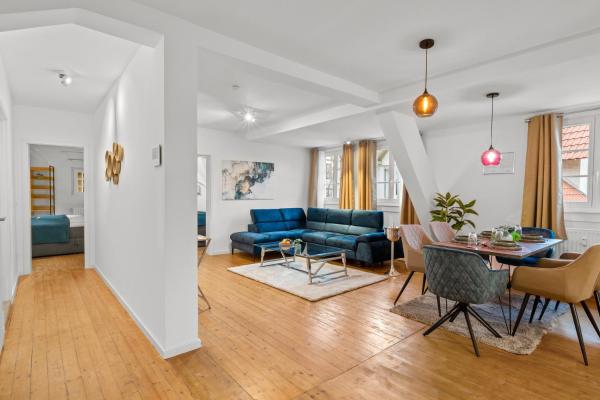 Traumhaft Gelegene Altbau-wohnung Im Herzen Von Weinheim - Parking - Heidelberg