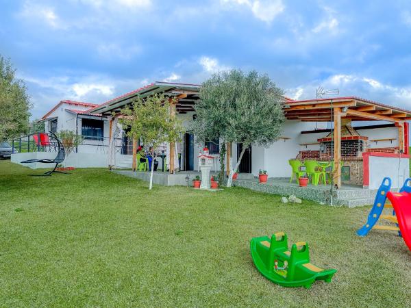 Maraki's House - Chalkidiki