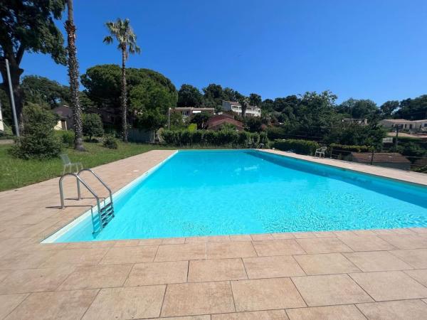 Maison Charmante à San-nicolao 55 M² Avec Piscine Partagée - Haute-Corse