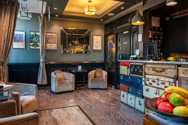 The California - London Kings Cross - Edgware