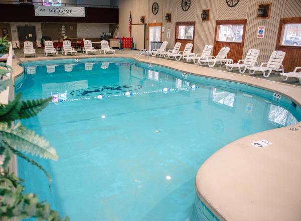 Carriage House Country Club - Pocono Mountains, PA