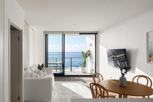 Nalu - Newcastle