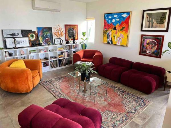 Casa Moderna En Zona Céntrica Ideal Para Explorar Cabo - Cabo San Lucas