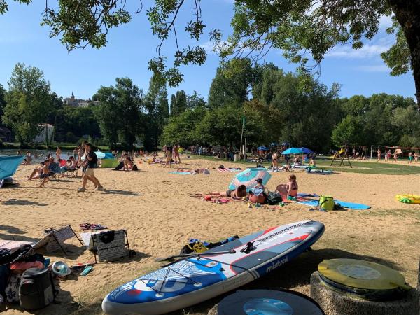 Camping Paradis Aubeterre - Aubeterre-sur-Dronne