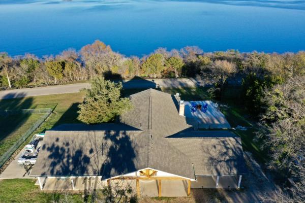 Walk To Lake Whitney Fire Pit Bbq Grill King Bed - Lake Whitney, TX