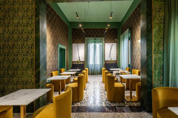 Palazzo Savino Southern Italian Lifestyle - Epoca Collection - Mesagne