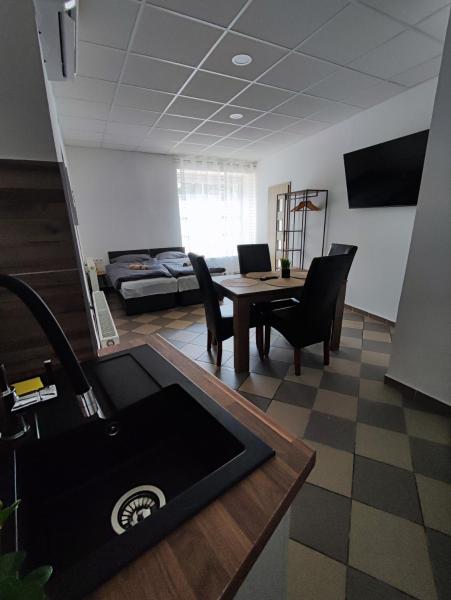 Bástya Apartman - Tata
