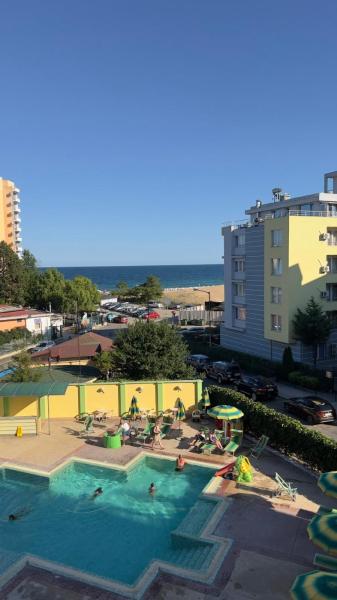 Апартамент в комплекс Златна Дюна - Nessebar