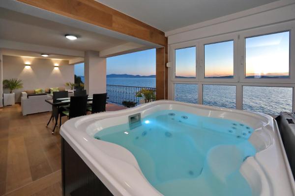 Aqua Cabana 1 - Sali