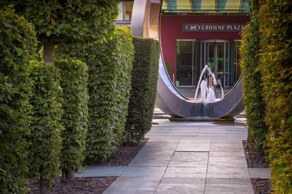 Crowne Plaza Marlow By Ihg - High Wycombe