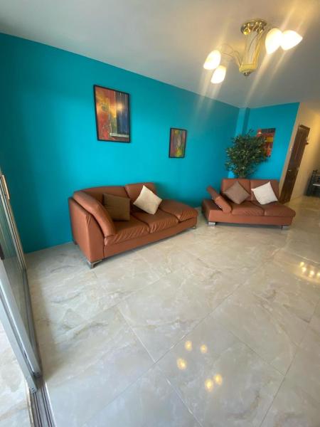 Hemingway Salinas Apartment - Salinas