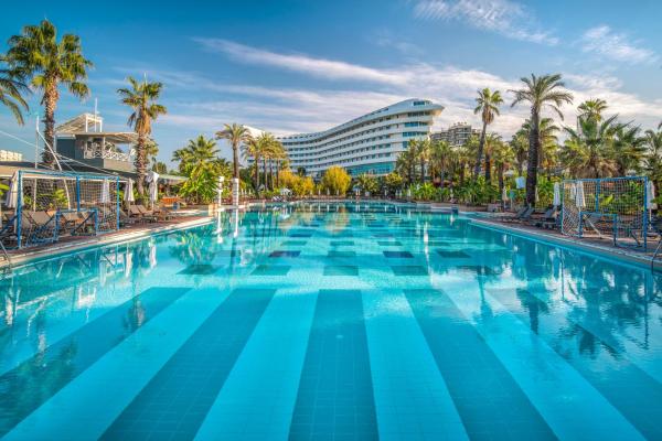 Concorde De Luxe Resort - Prive Ultra All Inclusive - Lara Beach