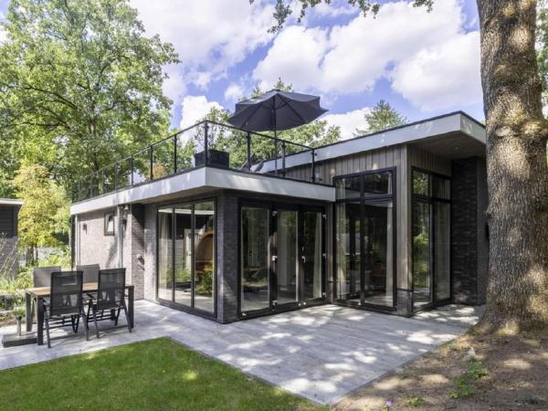 Luxury Chalet By Forest With Scenic Views - Apeldoorn