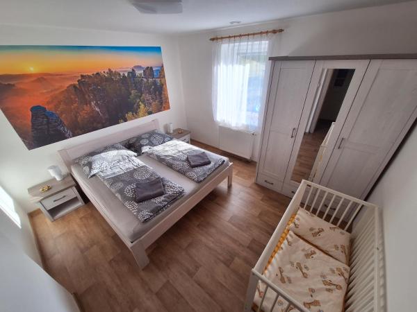 Pod Chlumem - úTulný Byt V Blízkosti Centra - Czechia