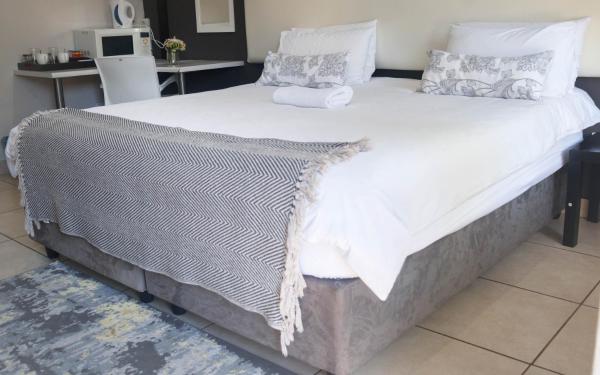 3 Liebeloft Guest House - Germiston