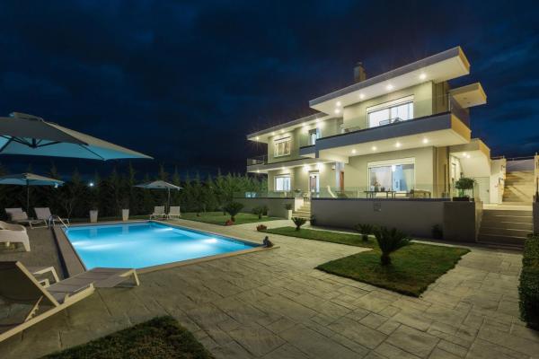 Serenity House - 그리스