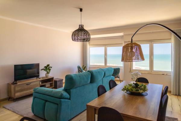 Blue House In Santa Cruz With Sea View - Torres Vedras