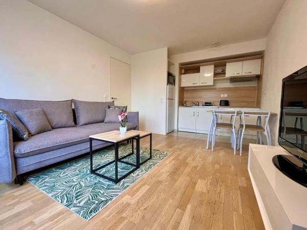 Entire Appartment, 2 Rooms Confortable At Créteil - Créteil