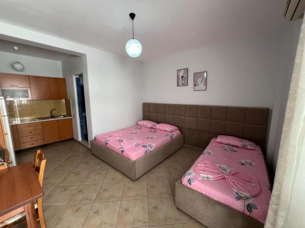 Armando Home-free Parking Included - Albanie