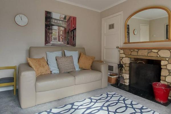 Lovely 3 Bed House, Ev Charger, Arcade Machines And Free Parking For 2 Cars - Wroxham