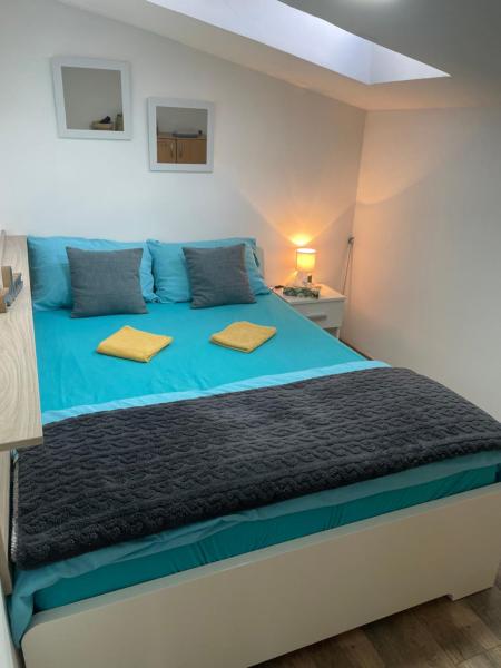 Apartman Una - Belgrade Nikola Tesla Airport (BEG)