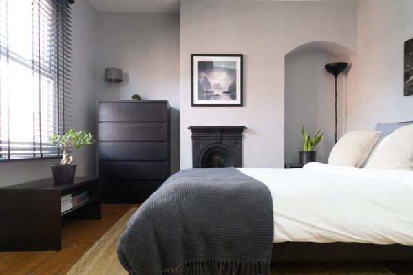 Townhouse In Trendy Suburb Of Hoole - Chester