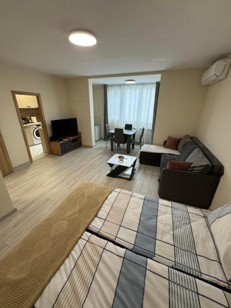 Refurbished Apartment In A Quiet Area - Sofia