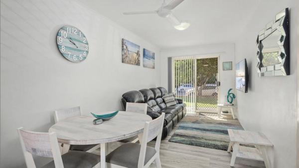 Sand And Sea 1 - Opposite Sawtell's Main Beach & Steps To Cafes, Restaurants & Boutiques! - Sawtell