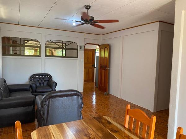 Casas La Chirincoca - Costa Rica