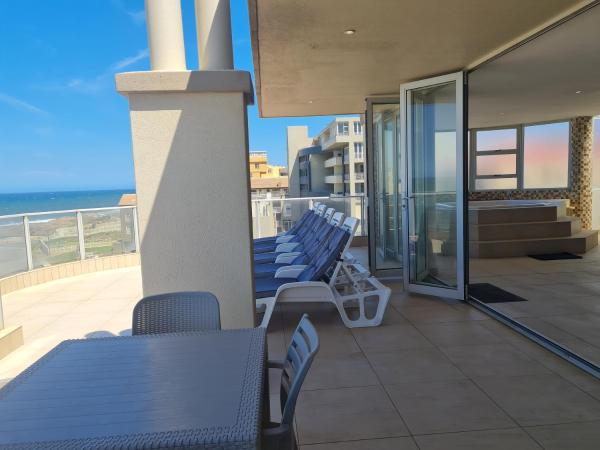Santorini A-block Penthouse - Ramsgate