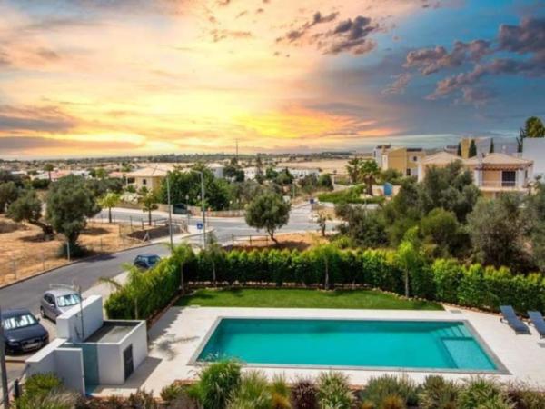 Mamma Mia House - Sea View & Pool And Garden & Bbq - Silves