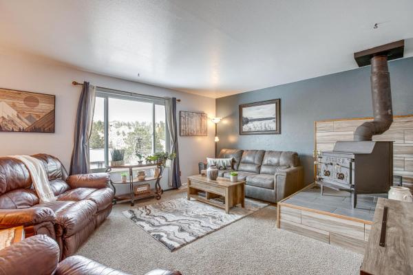Near Red Rocks, Hiking And Skiing Kittredge Condo! - Evergreen