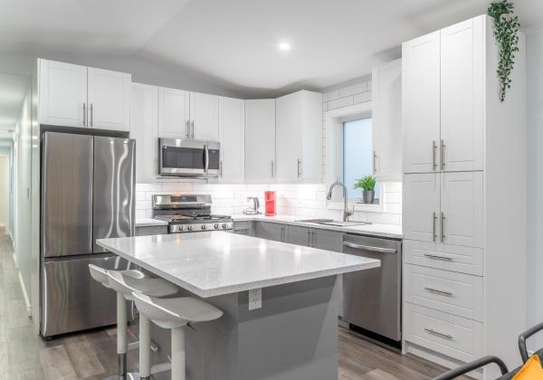 Centrally Located 4bedroom, 2bath Home - Yellowknife