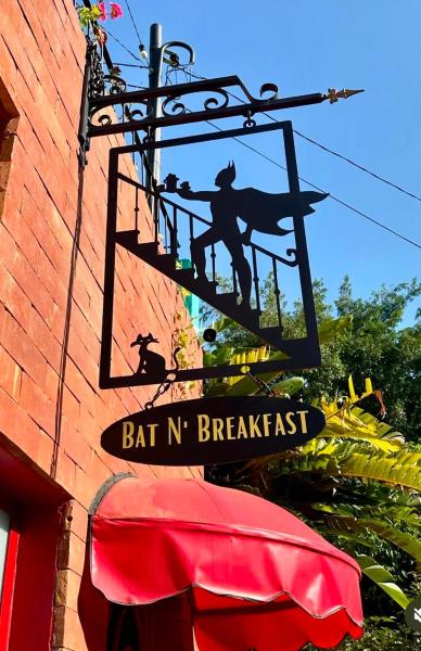 Pousada Bat N Breakfast No Beco Do Batman - Moema
