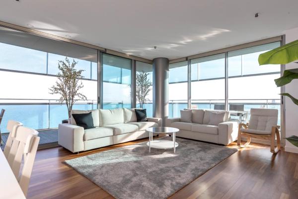 Luxury Apartment With Sea View! - Ripollet