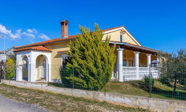 Holiday House With A Parking Space Liznjan, Medulin - 22761 - Medulin