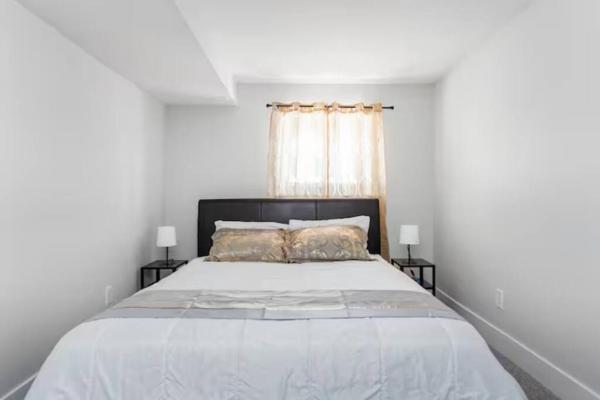 Cozy Furnished Room-4 Close To U Of A In Edmonton - With Shared Spaces - Saint Albert