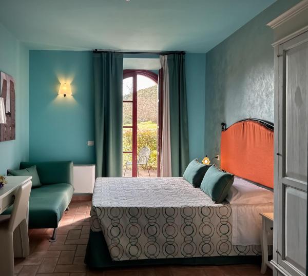 Hotel & Restaurant Casolare Le Terre Rosse - San Gimignano