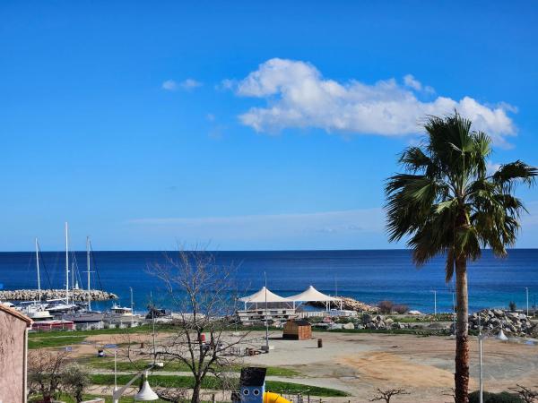 Palmeraie 136- Vue Mer- Piscine En Résidence - Solenzara