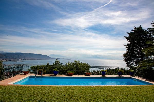 Starhost - Villa Il Poggio, Amalfi Coast With Pool, Garden, Patio And Terrace - Cetara