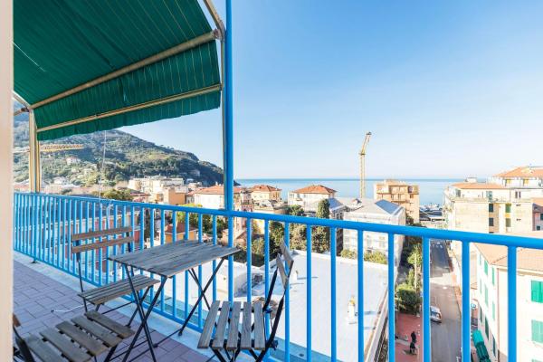 Il Mare In Ogni Stanza, Levanto - Levanto